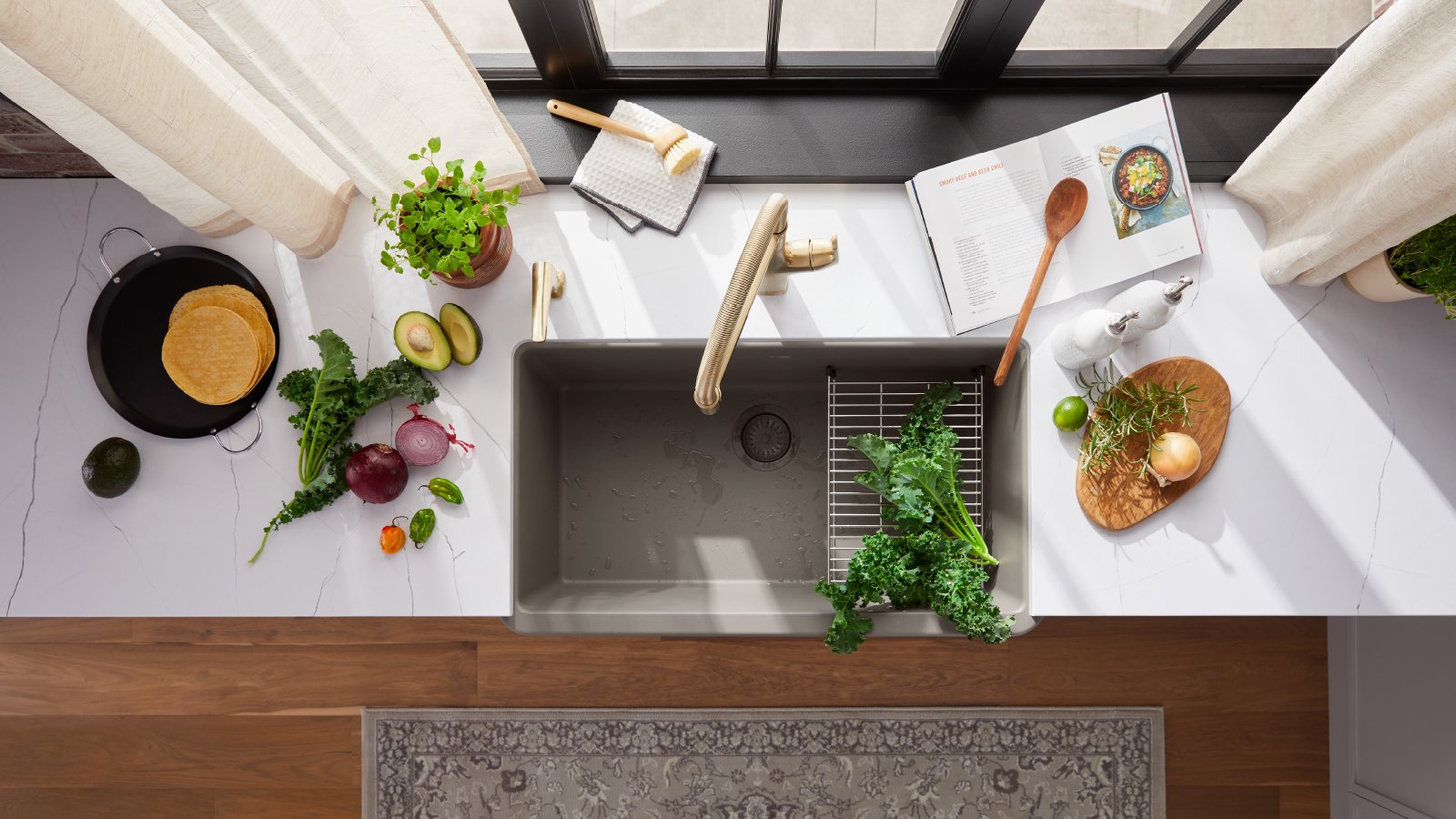 Blanco: Kitchen Sinks, Faucets, Accessories - Splashes